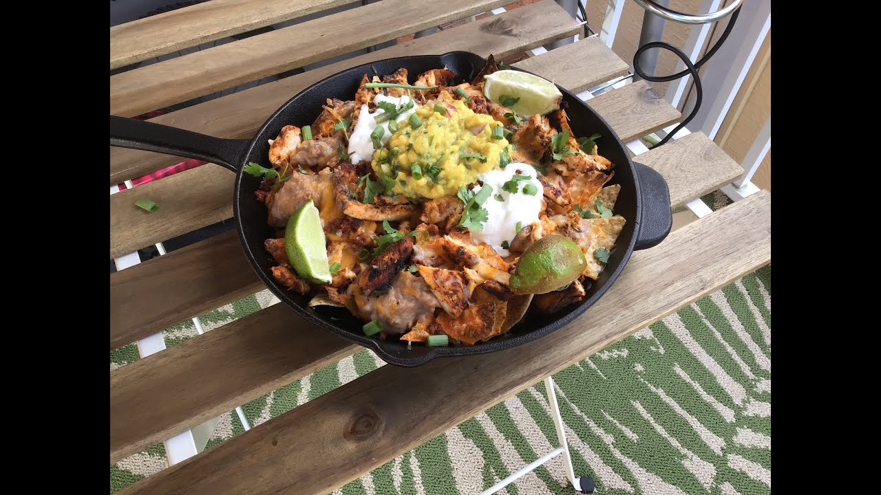 The absolute best spicy tinga chicken nachos, with sweet pineapple ...