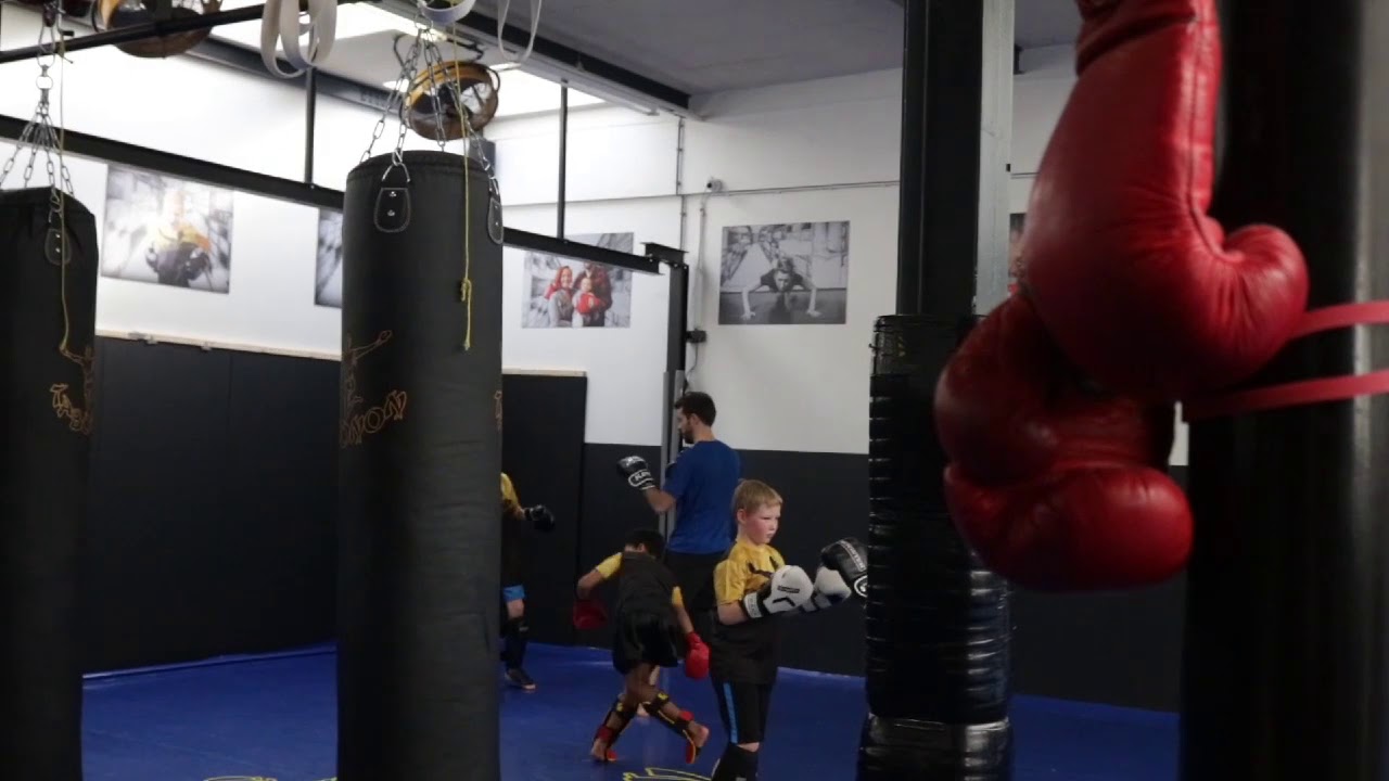 A Boys Training For Boxing - YouTube