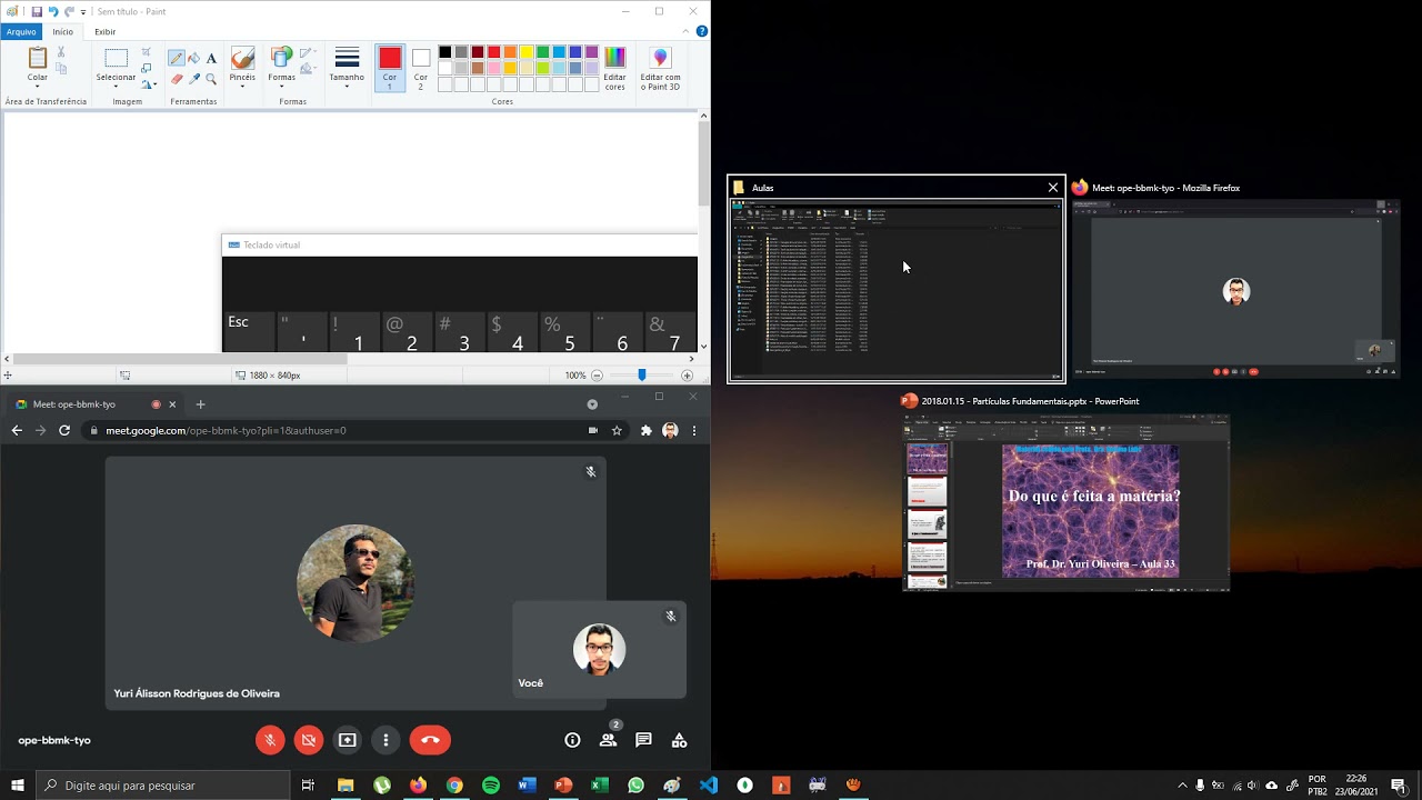 Como apresentar slides com tela dividida usando o Google Meet - YouTube