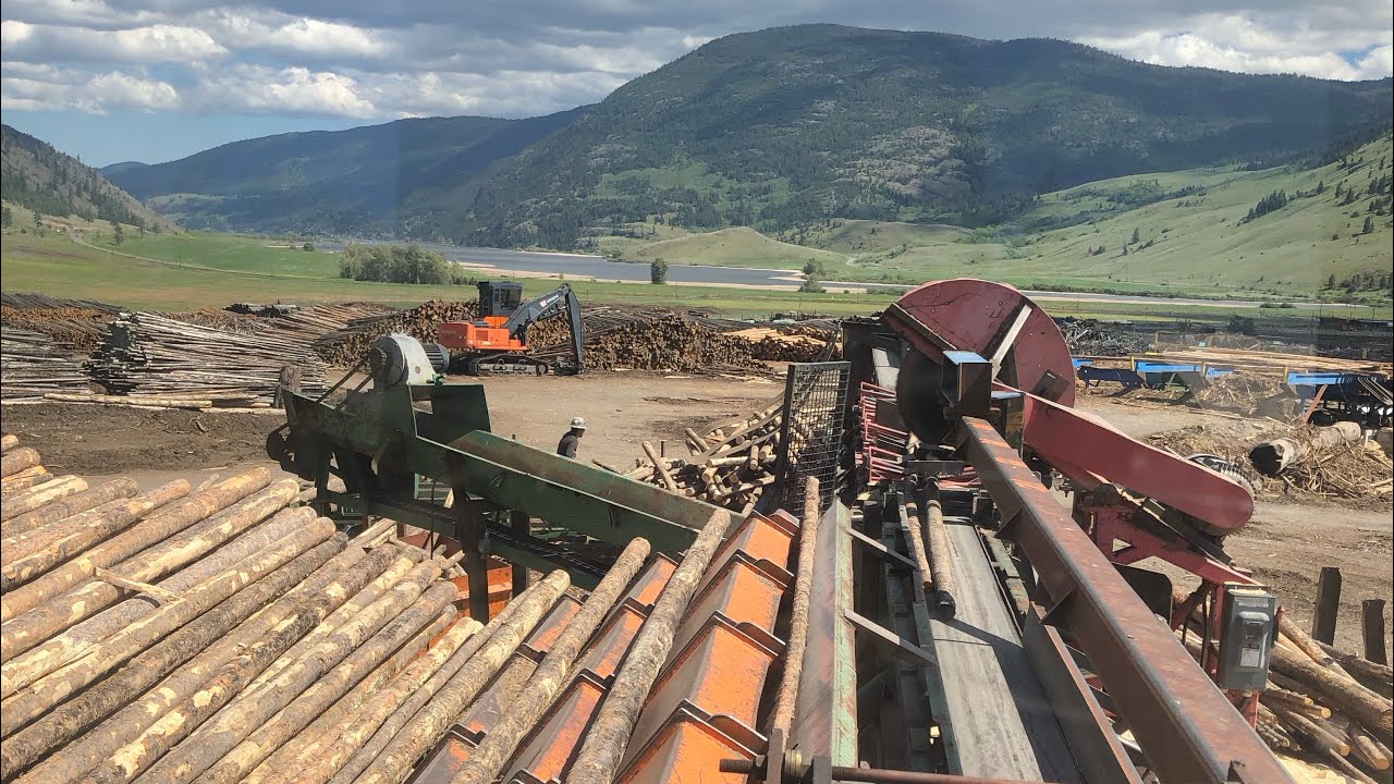 My work in a post and rail bucking station. - YouTube
