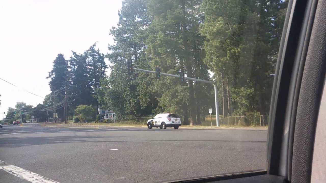 Portland County Sheriff's Office White Ford Explorer - YouTube