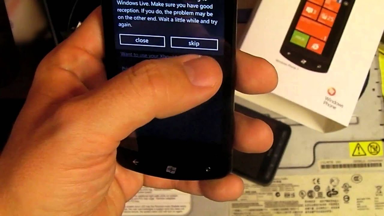 Windows Phone 7, часть 1 - начальная настройка - YouTube