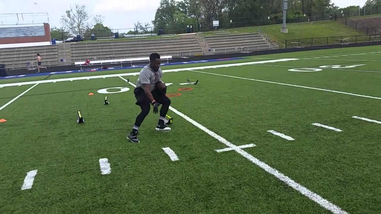 THAT TRAINER JOHNNY: WR/RB/KR/PR Footwork drills - YouTube