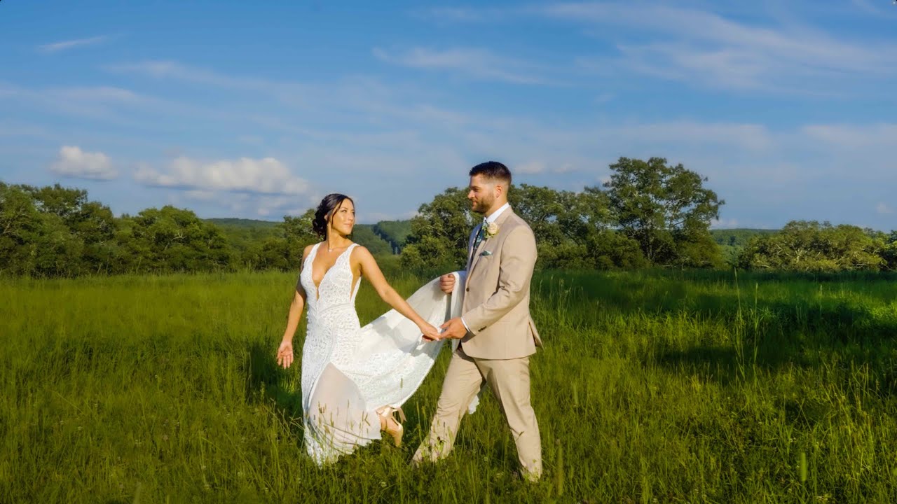 KTV (Wedding): Tara & Dan - YouTube