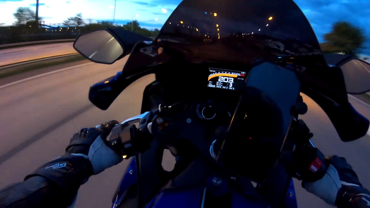 Yamaha R1 2018 - AMG fun (High speed wheelies) - YouTube