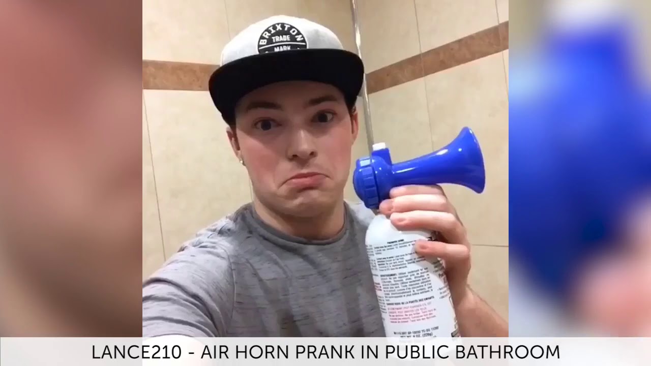 Best PRANKS Vines Compilation|funny Pranks Vines 2017 - YouTube