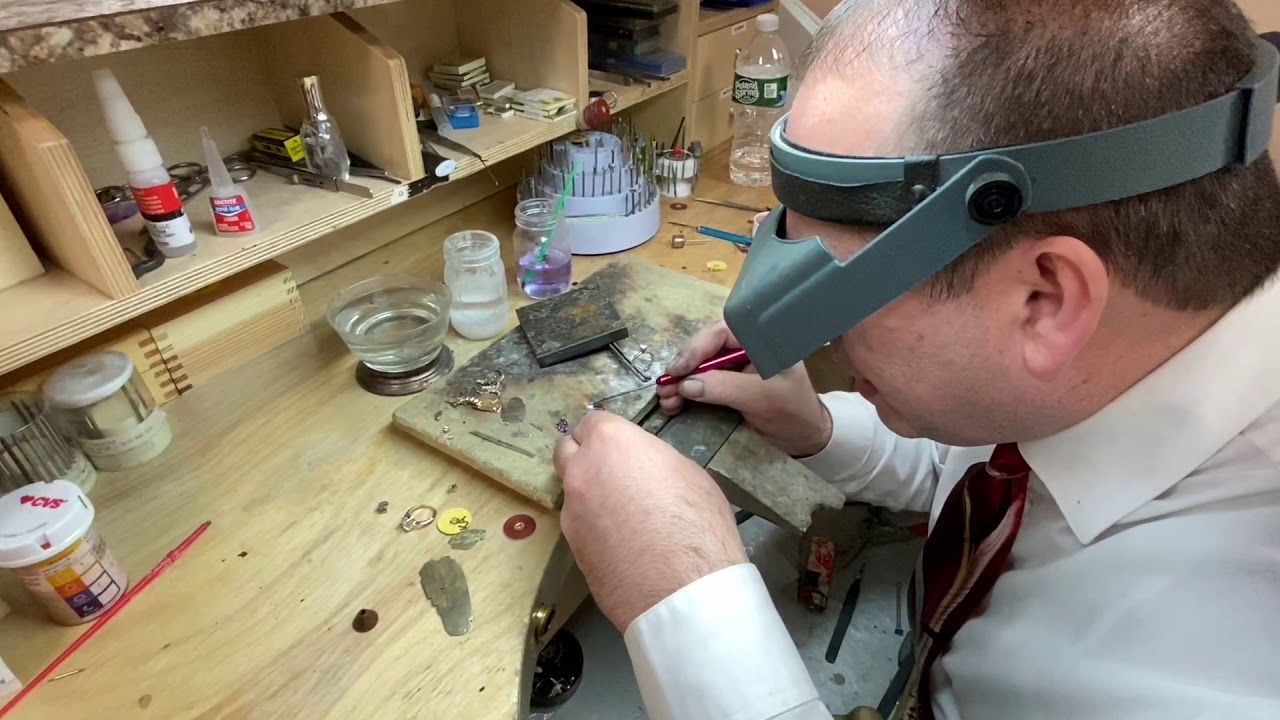 How to Retip prongs on a CZ ! - YouTube