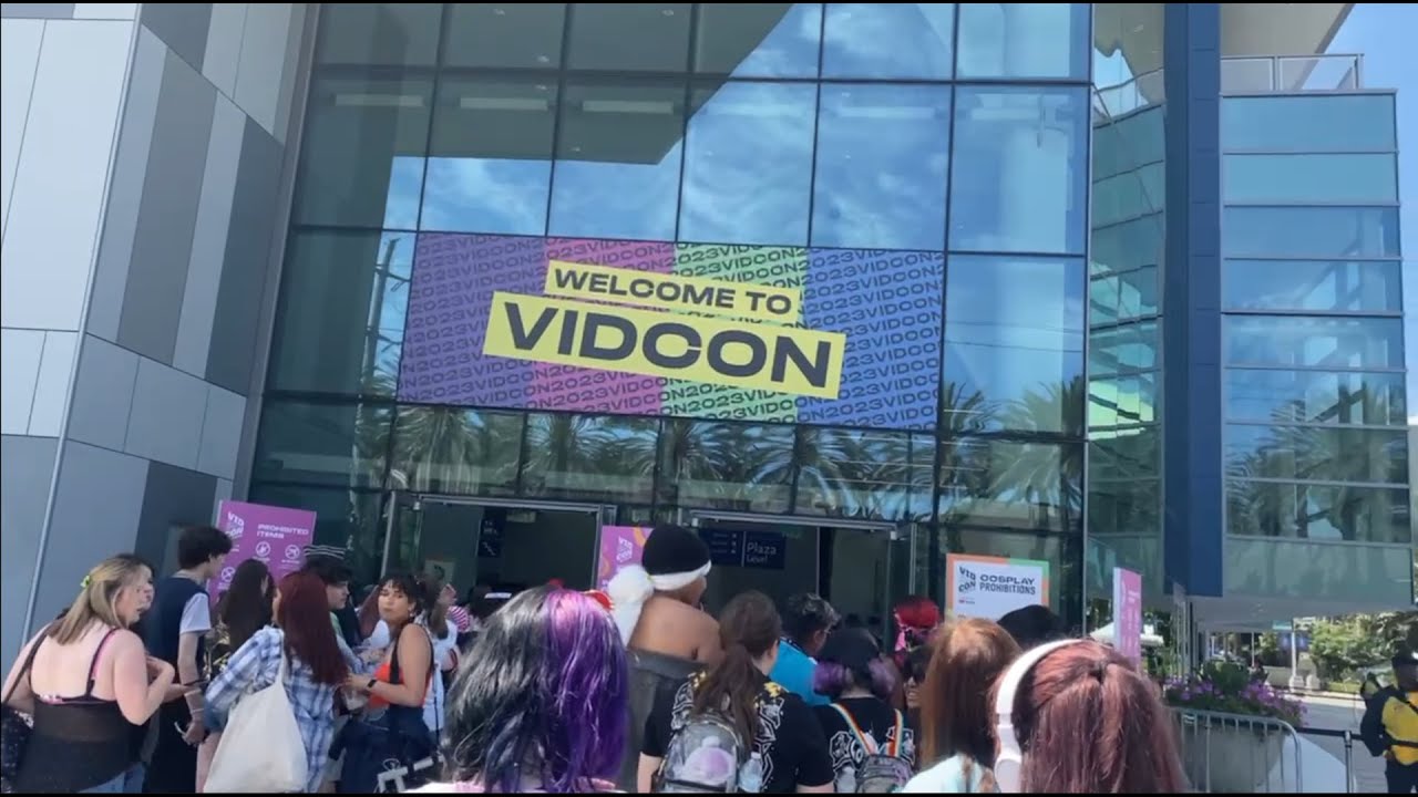 MY FIRST VIDCON EVER! Vidcon Anaheim 2023 (Part 1) - YouTube