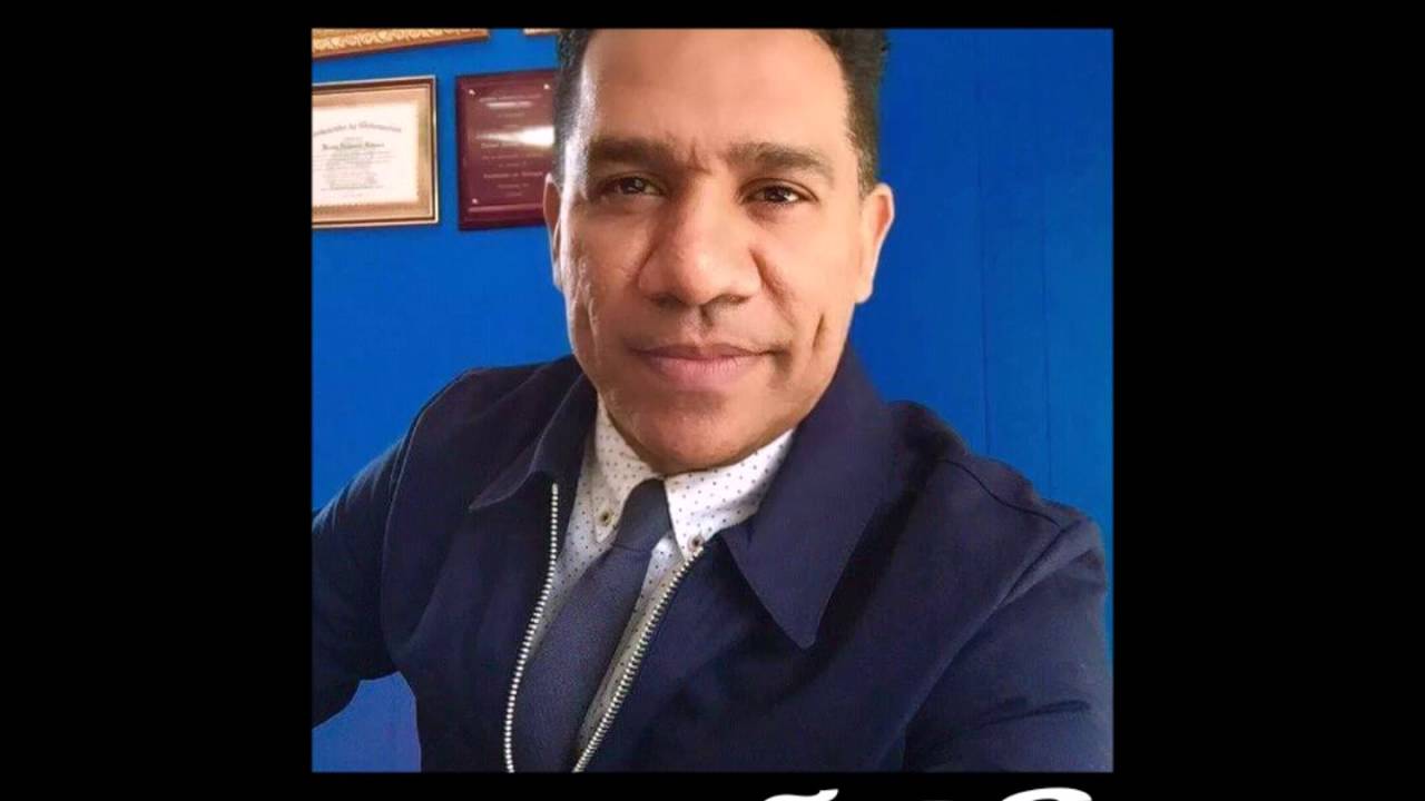 Freddy Solano 25 años En que piensa - YouTube