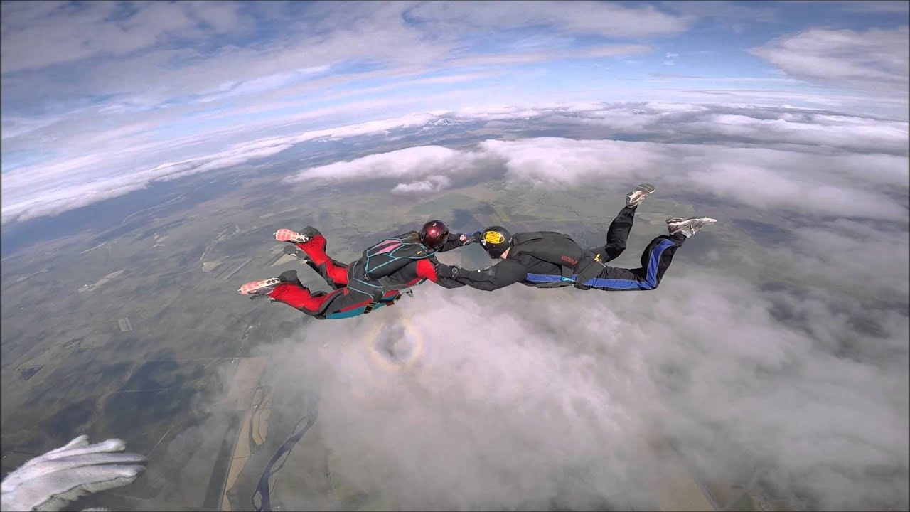 Skydiving - Legendary 4-way - YouTube