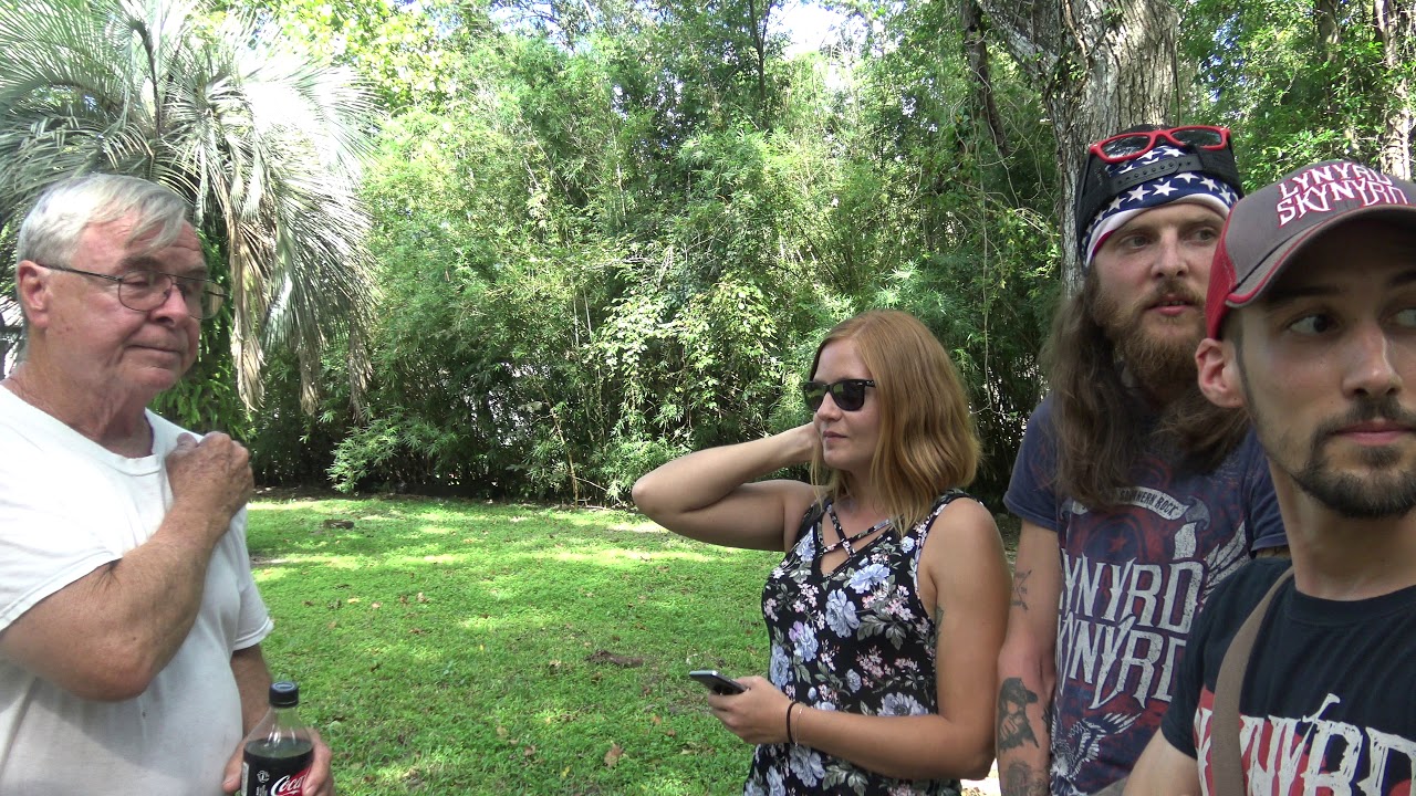 Gene Odom meets the French Skynyrd fans - YouTube