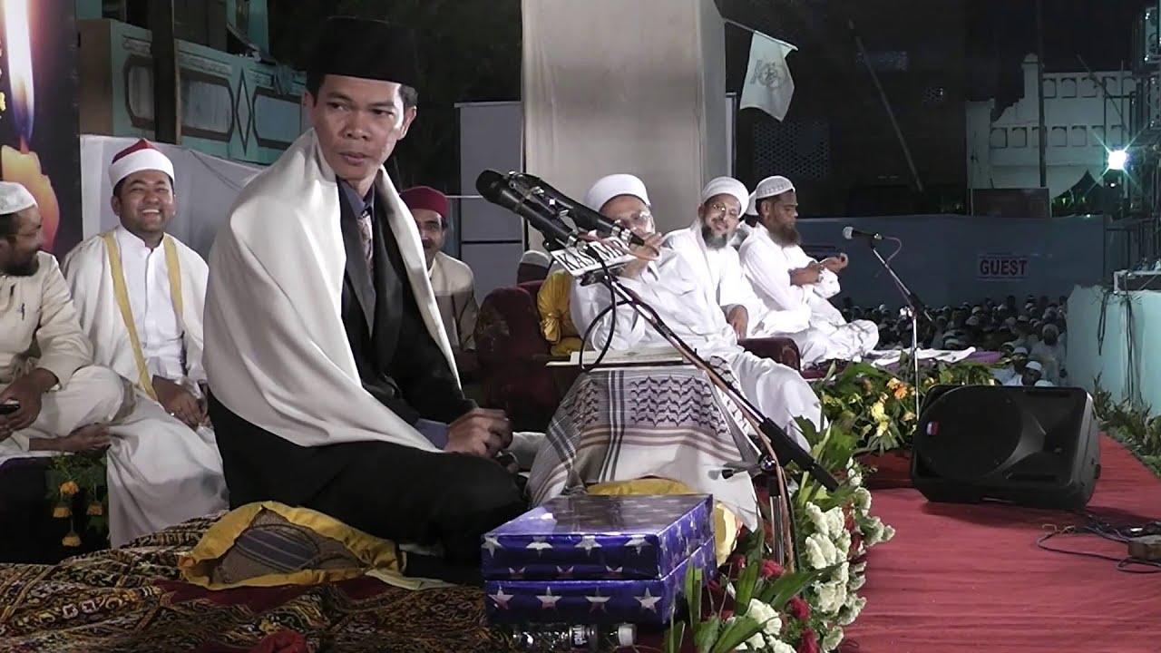 Qori Internasional Ahmad Sauqie Darlisشوقي 1. FULL Lahja Arab - YouTube