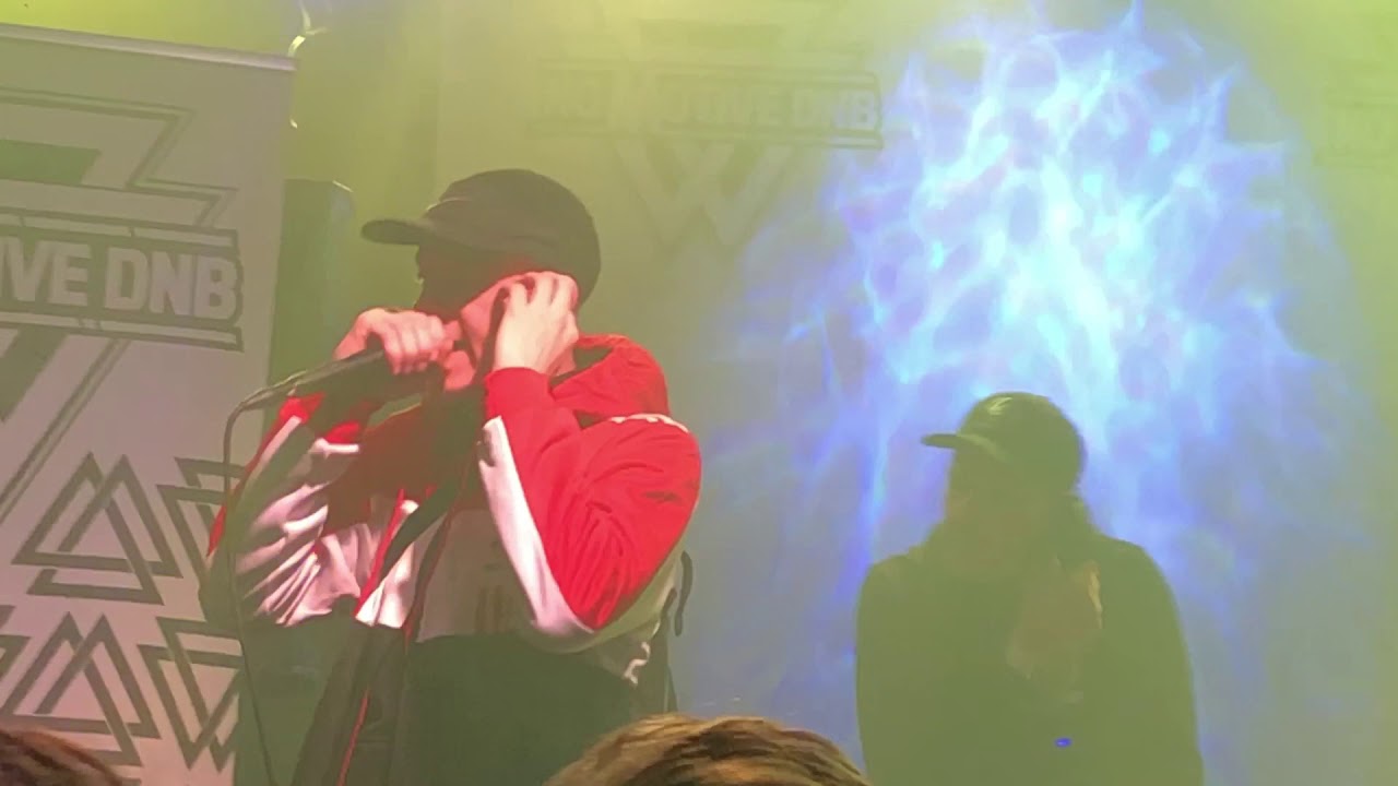 MrTraumatik live Swindon - YouTube