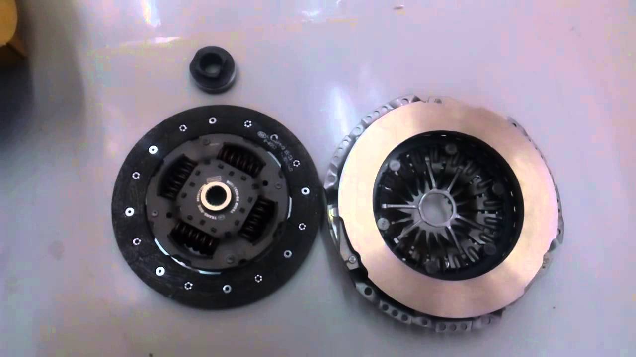 Комплект сцепления одномассовый Peugeot Boxer 2.2HDI 06- Citroen Jumper ...