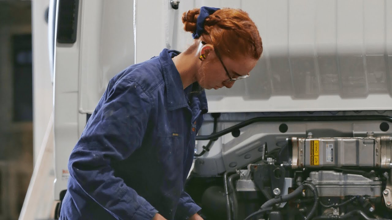 Meet first year apprentice Layla from Allweld Manufacturing - YouTube