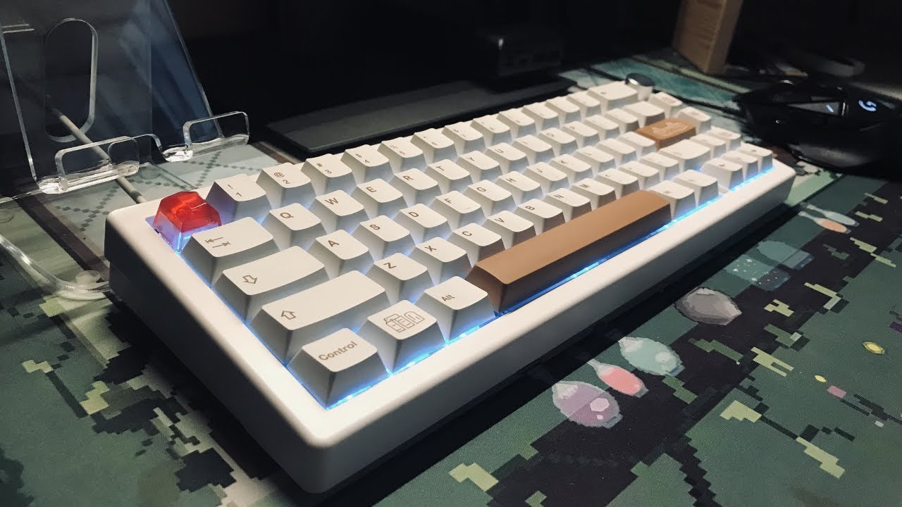 i made a frieren keyboard (for 150$) - YouTube