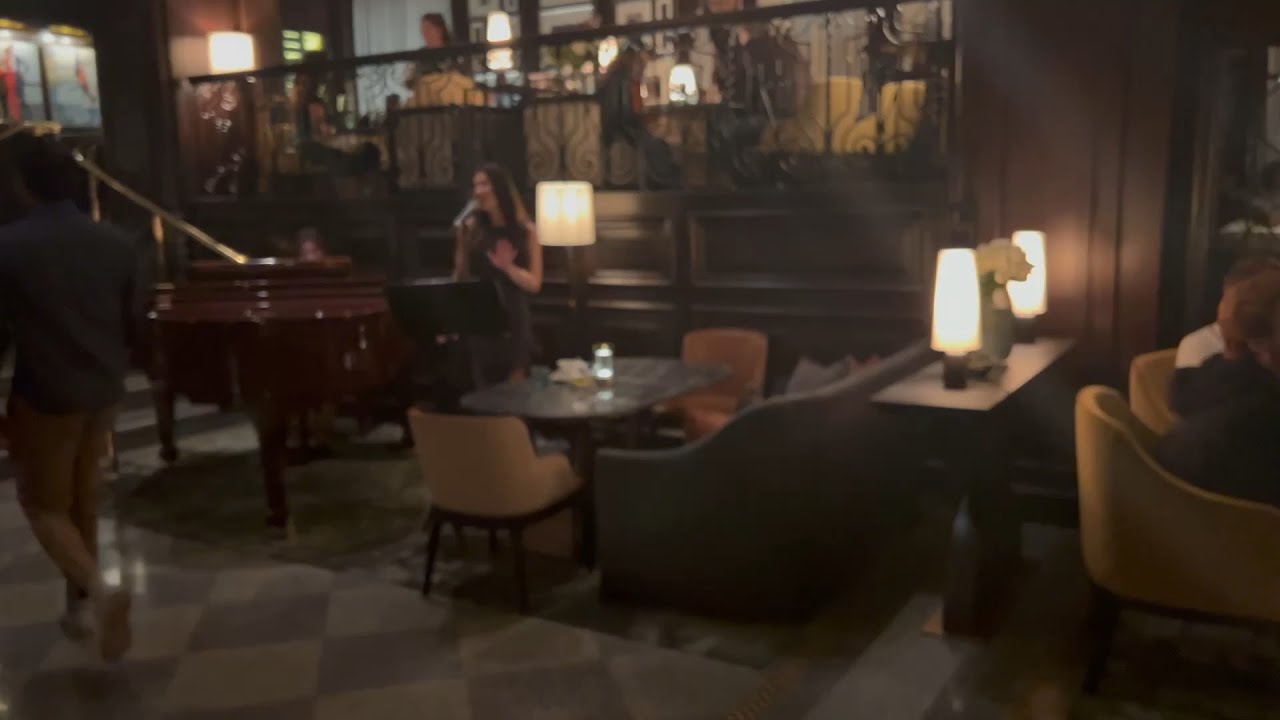 Jade Monet “Live at The Rosewood” - YouTube