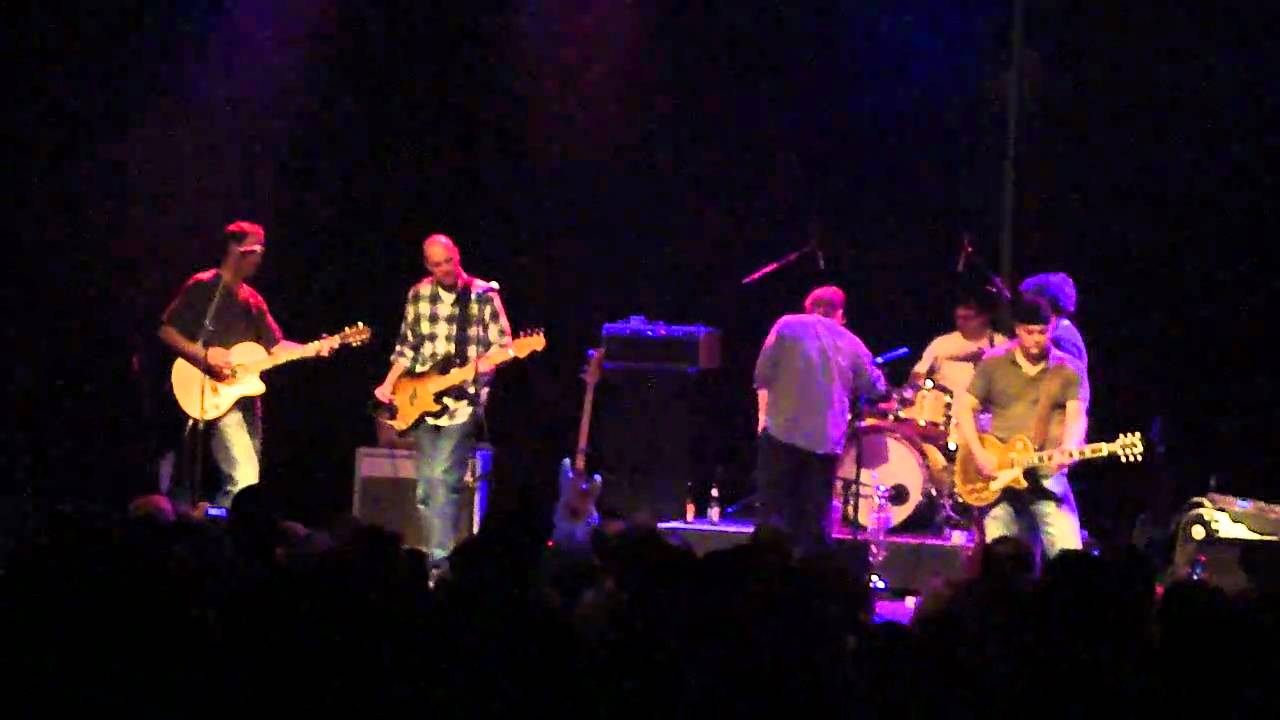 The Connells - '74-'75 (Live in Charlotte NC) HD - YouTube