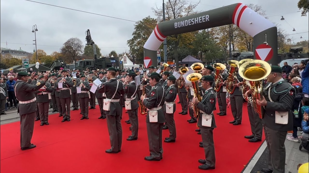 Militärmusik Niederösterreich - Lower Austrian Military Band - National ...