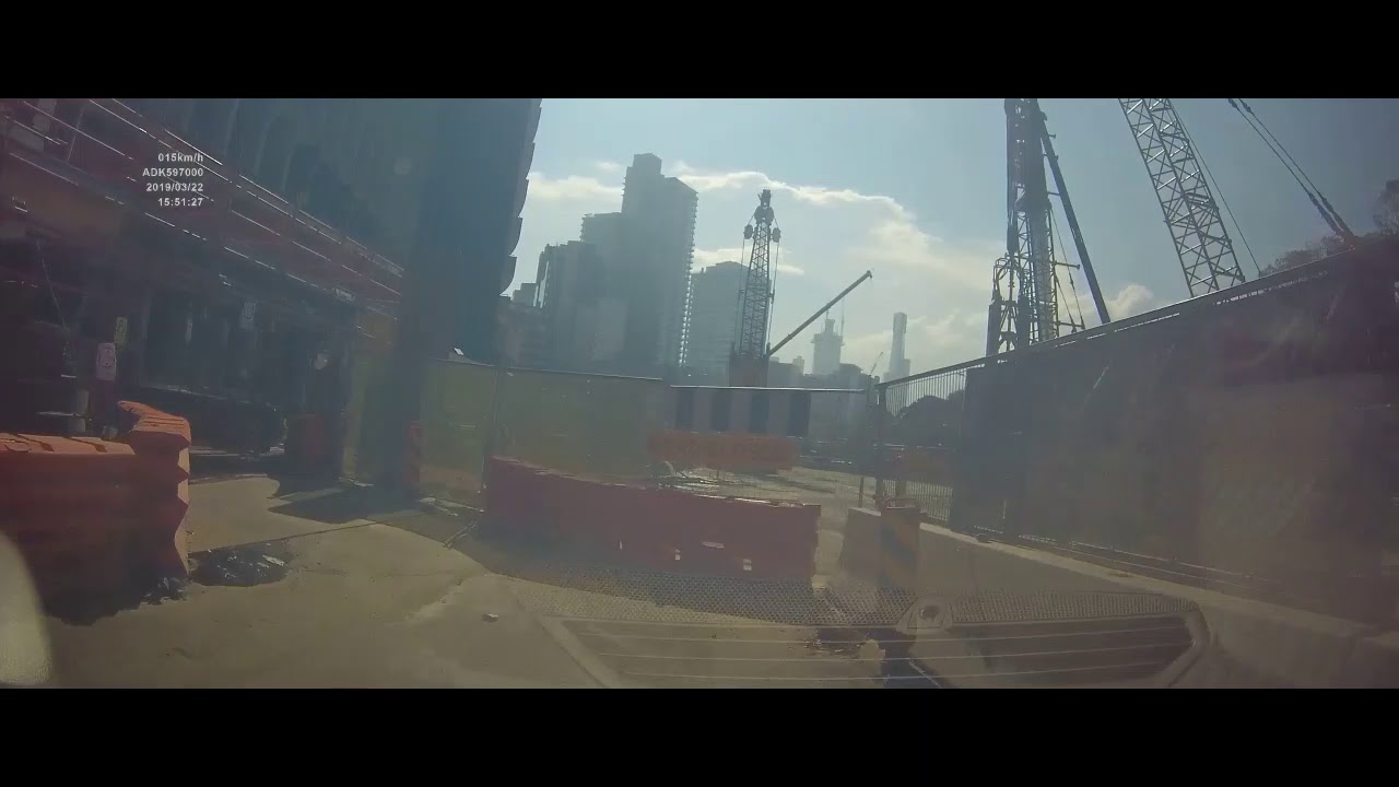 St Kilda Rd Driveway access during Metro Tunnel work - YouTube