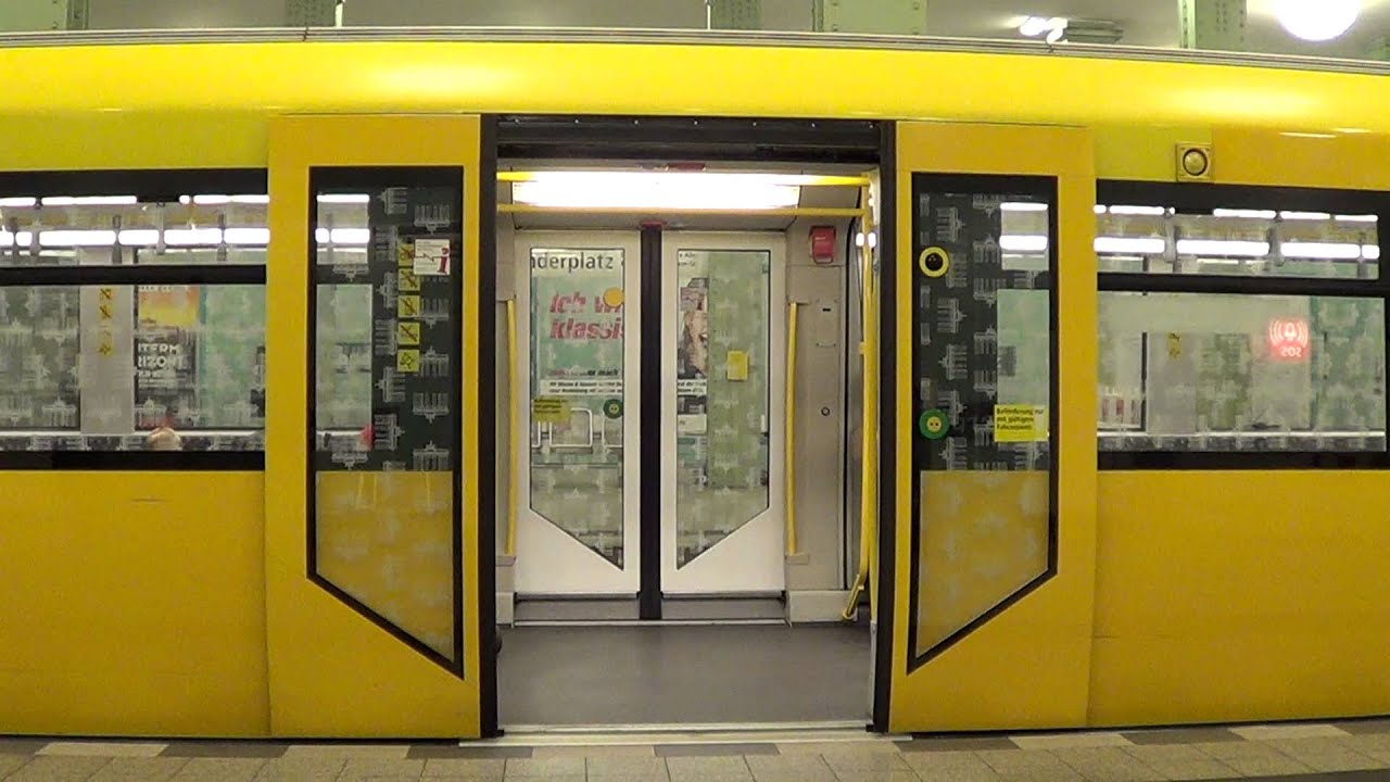 U-Bahn Berlin - Abfahrtssignal H01 (außen) [HD 1080p] - YouTube