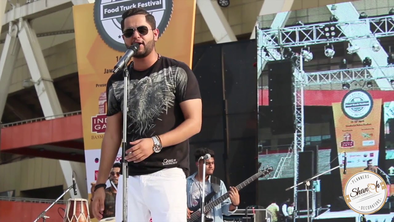 SUFI BOLLYWOOD BAND | DHUN BAND | Live Performance | Shanqh Luxury ...