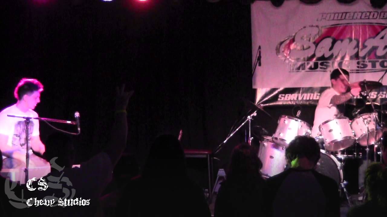 [Two Blocks Down] Live in Darien IL - YouTube