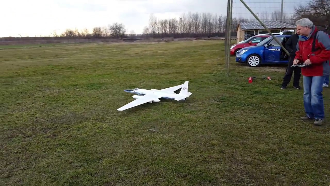 rc U2 berepülés - YouTube