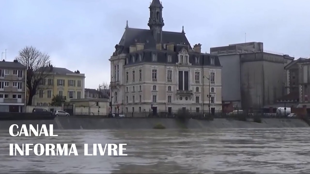 A CHEIA DO RIO SENA EM ( PARIS - FRANÇA ) JANEIRO DE 20 A 25 01 2018 ...