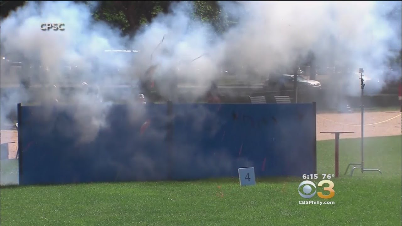Safety Experts Warn About Dangers Of Fireworks - YouTube