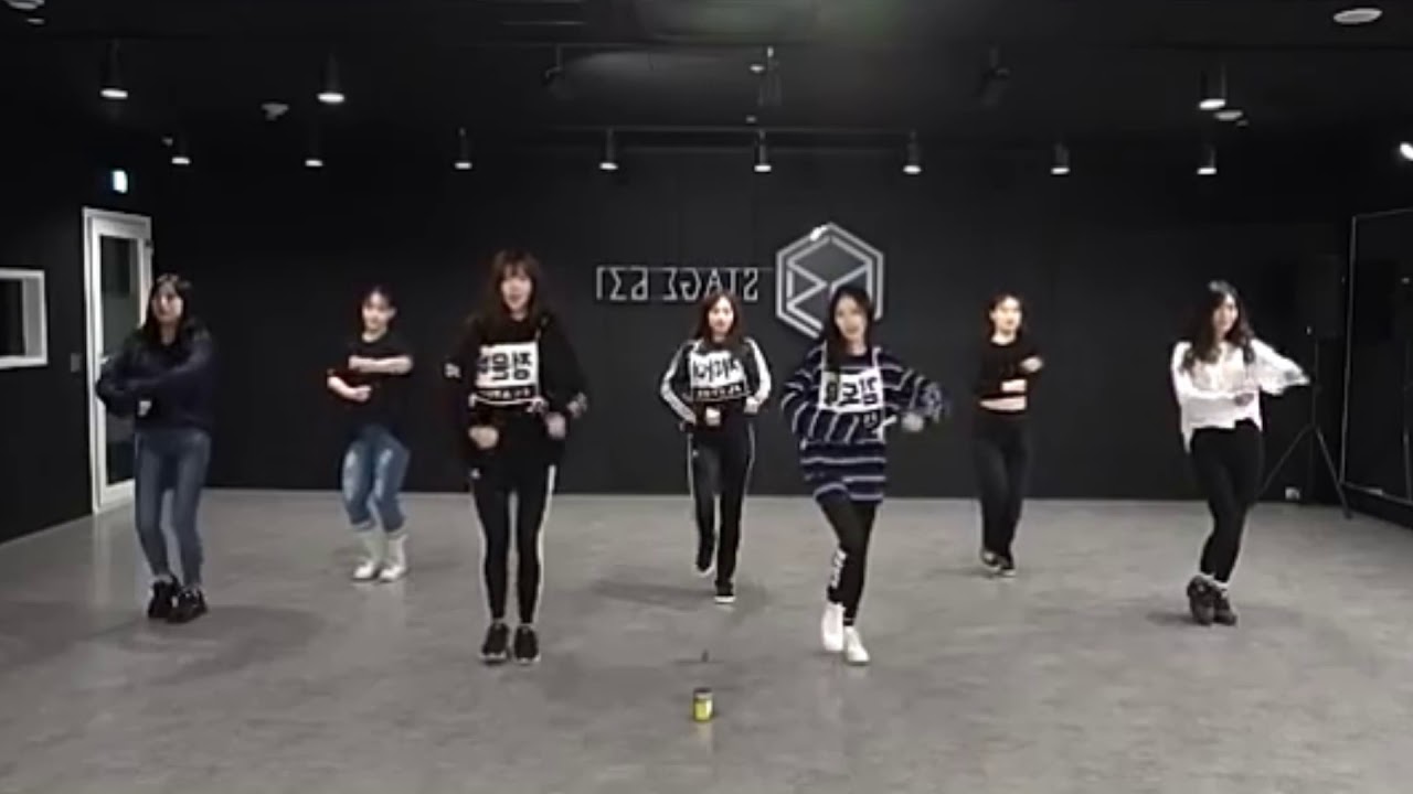 [FLAVOR - milkshake] dance practice mirrored - YouTube