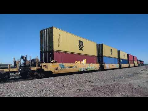 EB BNSF Port Stack Train Feat Duo Rear DPUs At Daggett Ca! #bigbossrailfanner - YouTube