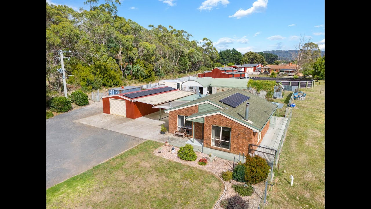 Roberts Real Estate Tasmania - YouTube