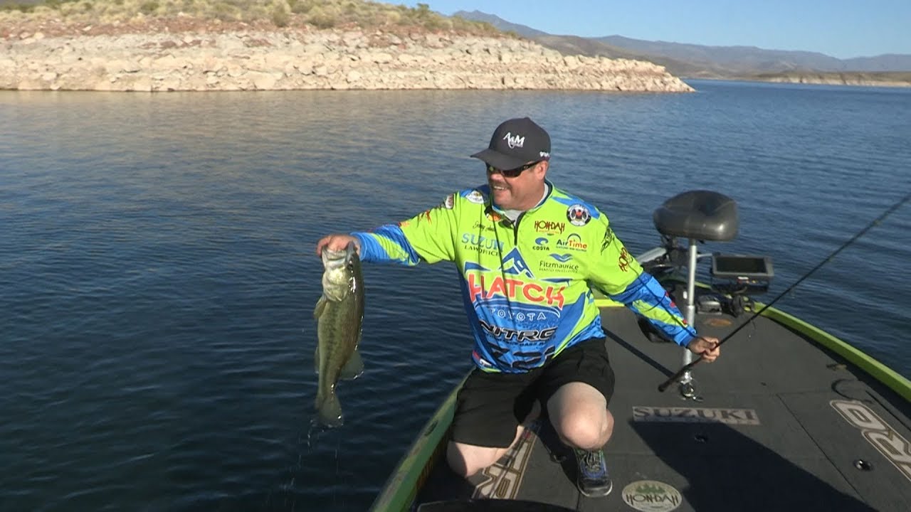 Fishing with Johnny Johnson - A Swimbait For Post-Spawn - YouTube