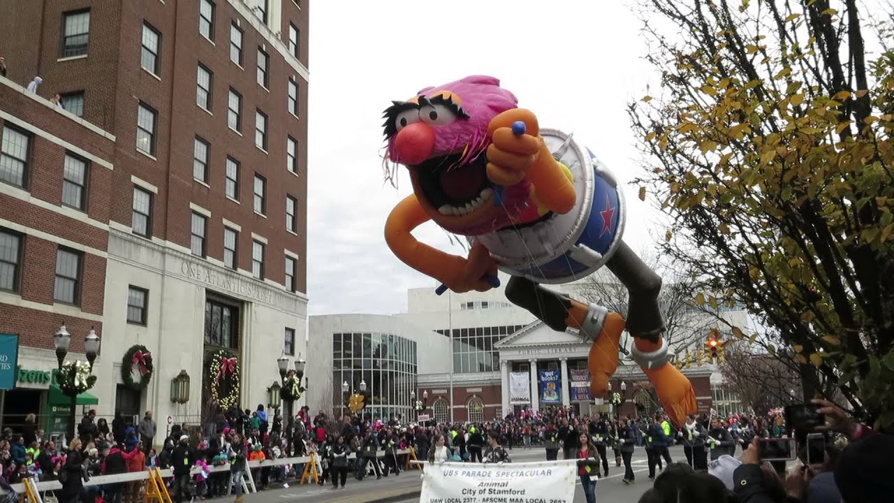 Animal Ballon ~ The 2015 UBS Parade Spectacular - YouTube