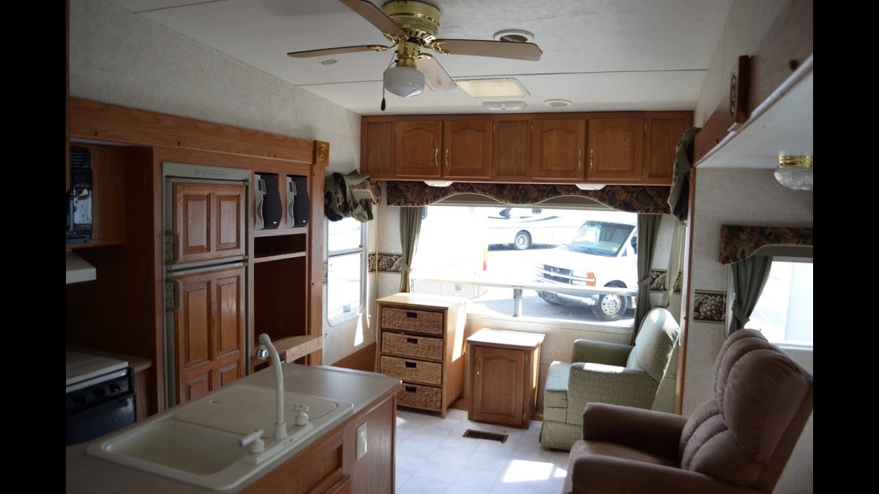 2002 Keystone Sprinter 292RLS - YouTube