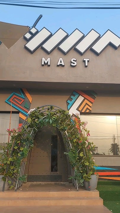 Mast Restaurant | Desi food lover | Johar Town | Lahore #food #deliciousfood #foodie - YouTube