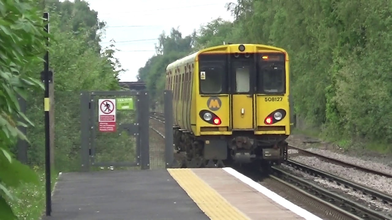 Trains at Capenhurst - Wirral Line - 18/5/19 - YouTube