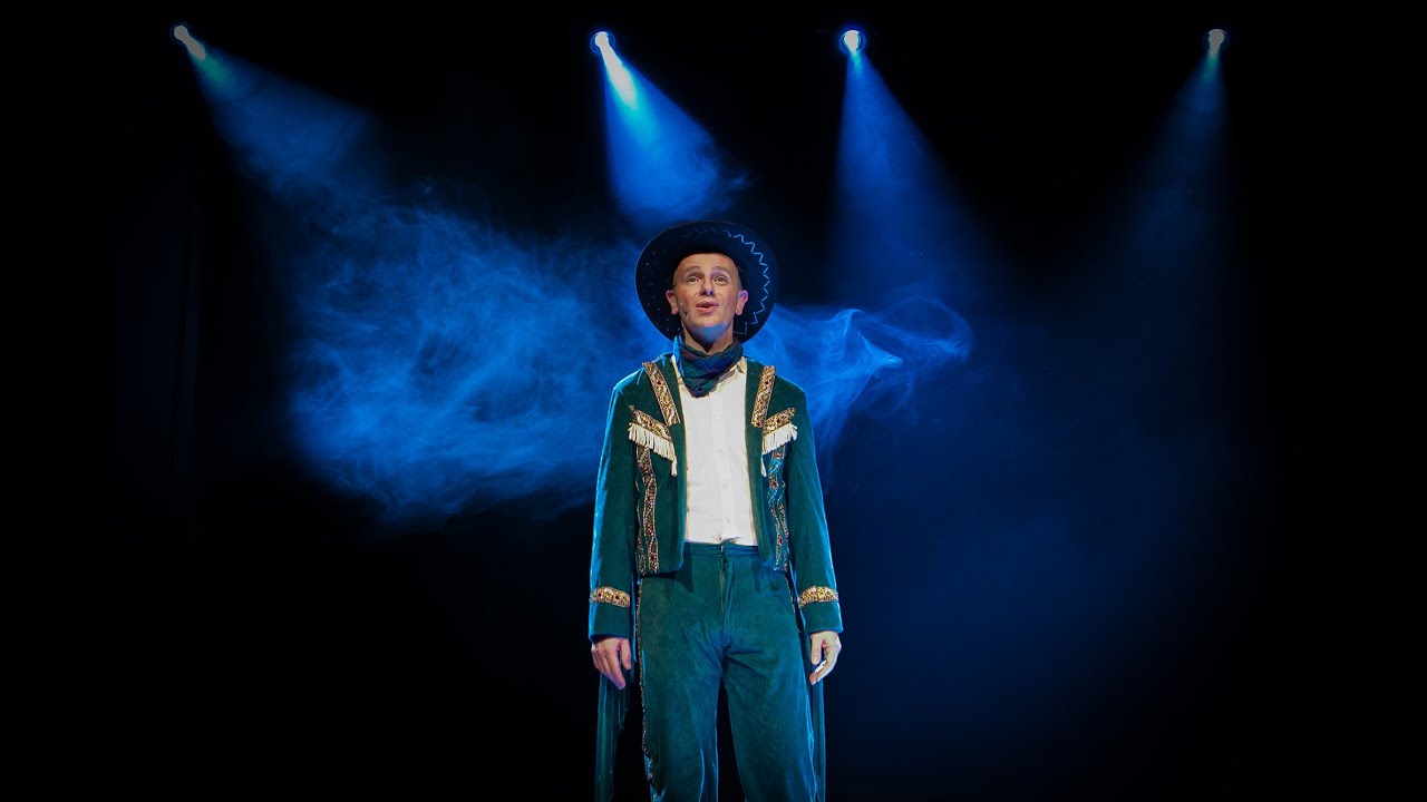 Rob Clayton Photography - Theatre Photography Portfolio - YouTube