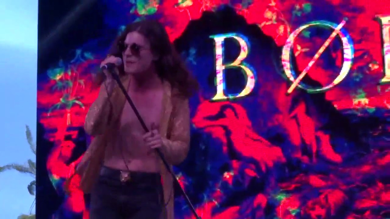 BØRNS | Seeing Stars | live Coachella, April 22, 2016 - YouTube