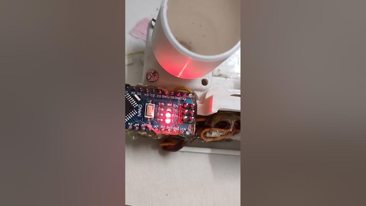 Arduino Nano based automatic fish feeder with LED indicators for ...