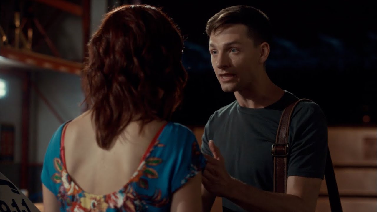 Dov Kisses Chloe - Rookie Blue - YouTube