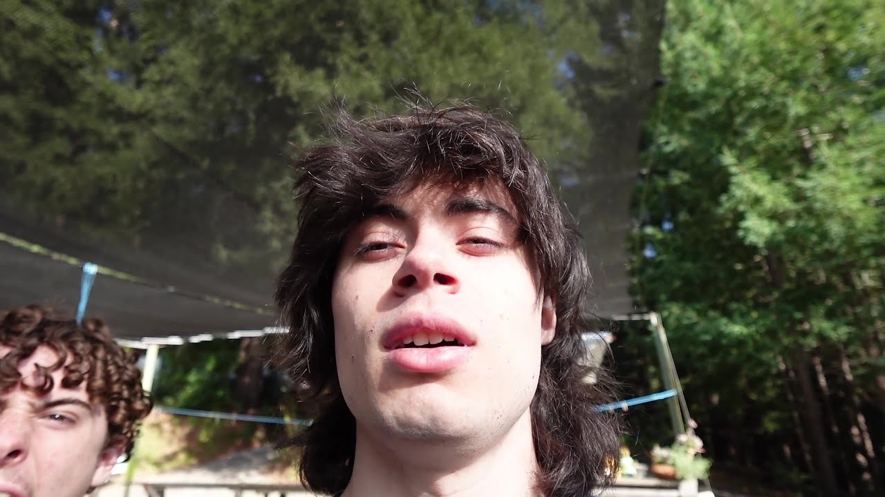 chest day with bro - YouTube