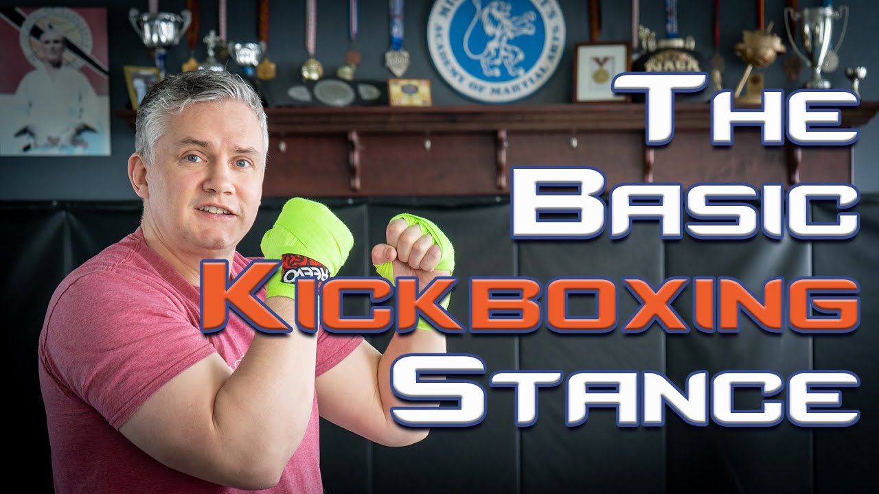 How To Set Up The Basic Kickboxing Stance - YouTube