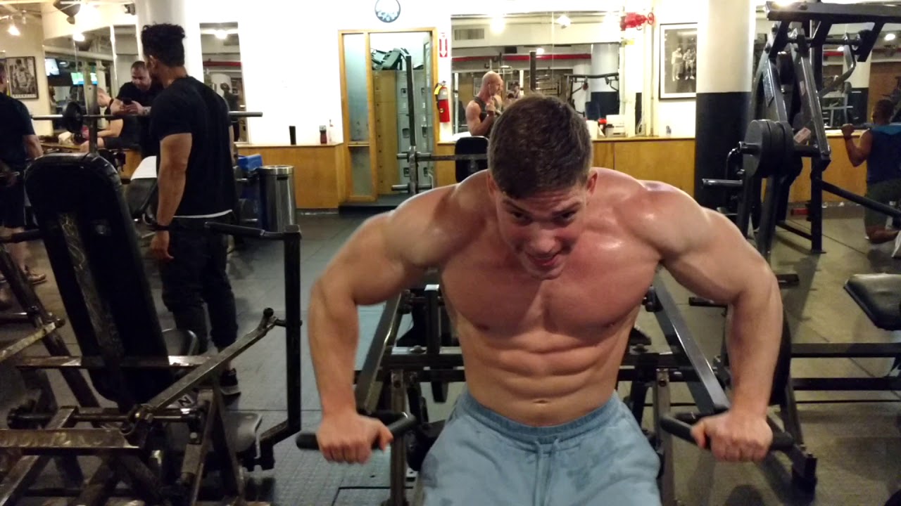 Dip machine press - YouTube