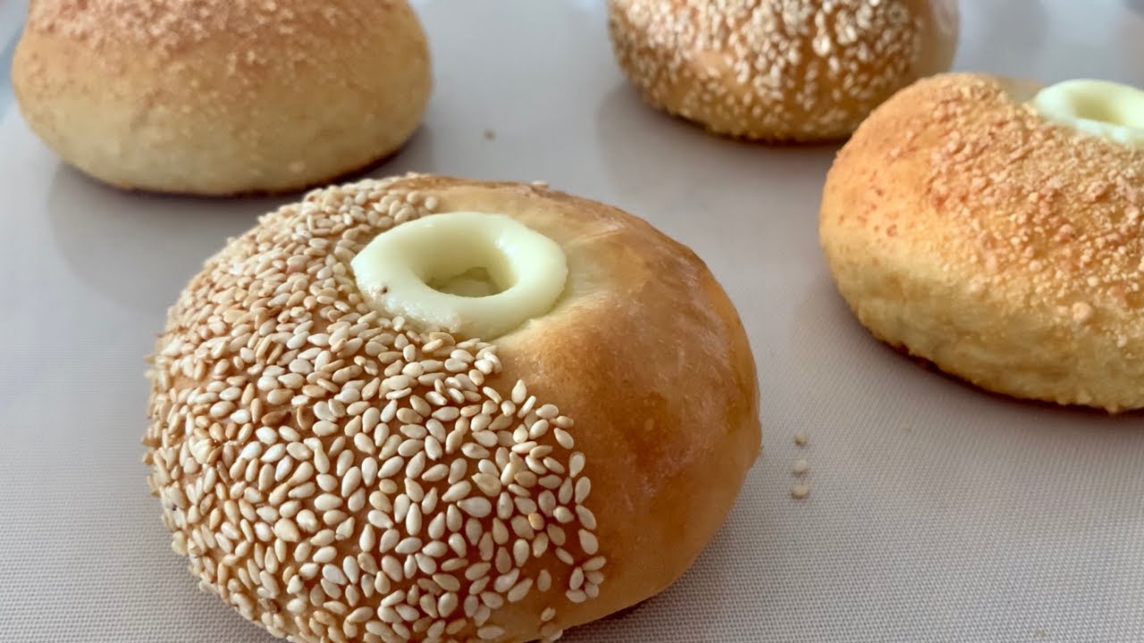 One bread with Two Fillings ️Soft and Creamy, so delicious 红豆面包 - YouTube