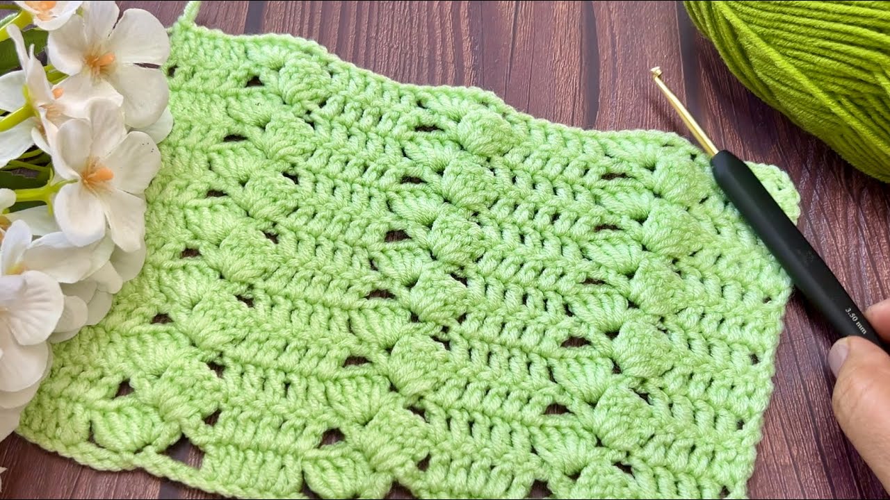 Super easy crochet patterns for beginners (Baby Blanket, cardigan - YouTube