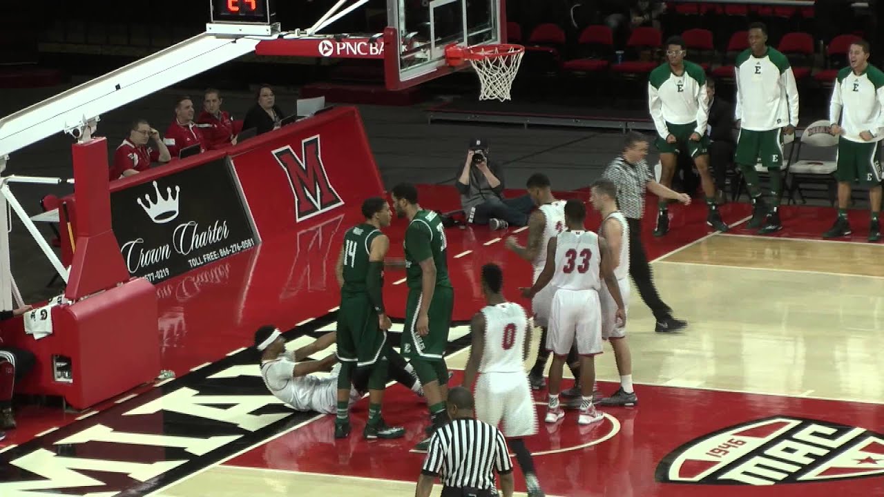 Karrington Ward Throws Down a Thunderous Dunk at Miami - YouTube