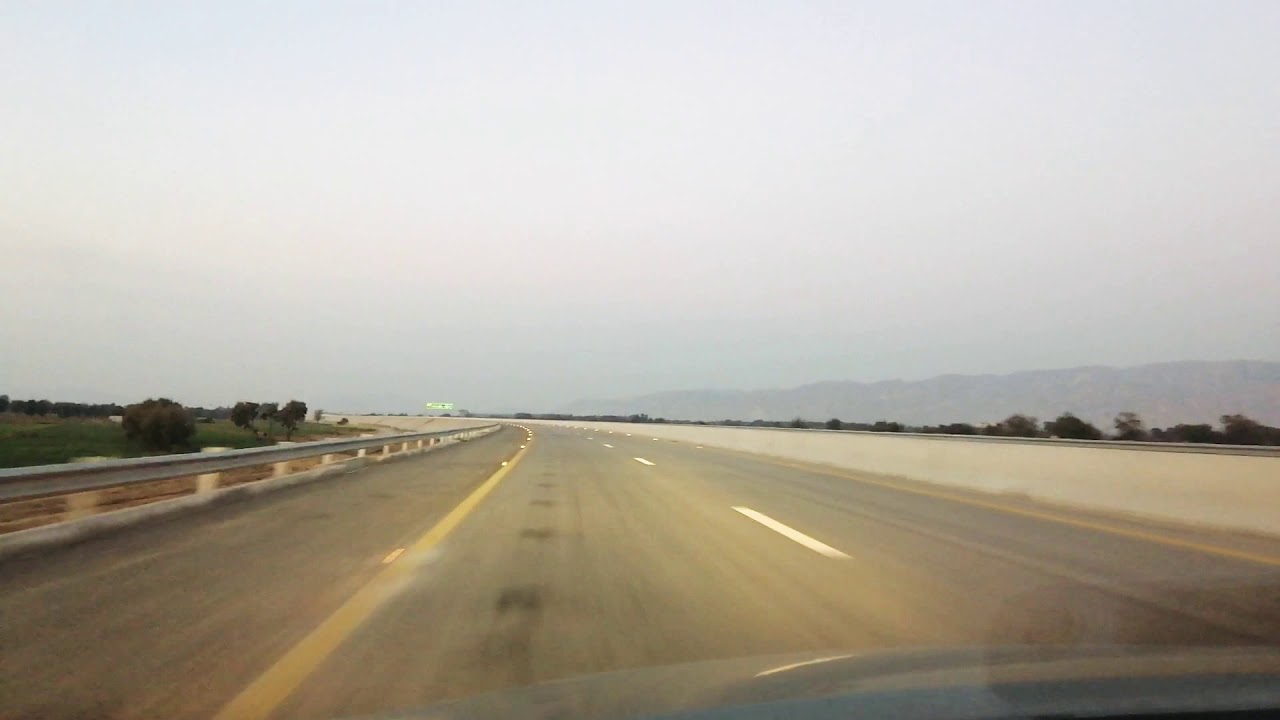 Beautiful Motorway of Pakistan from Islamabad to D I khan || CPEC ...
