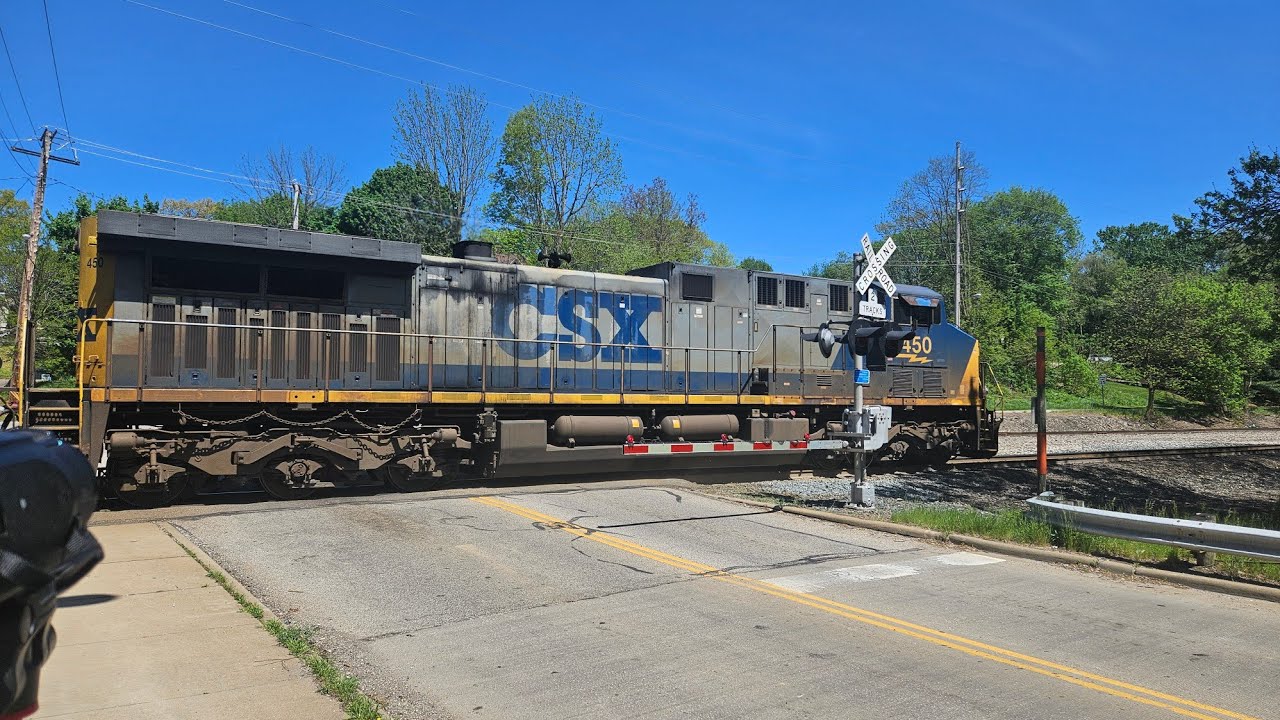 CSX L321 in Barberton, OH 5 2 24 4K - YouTube